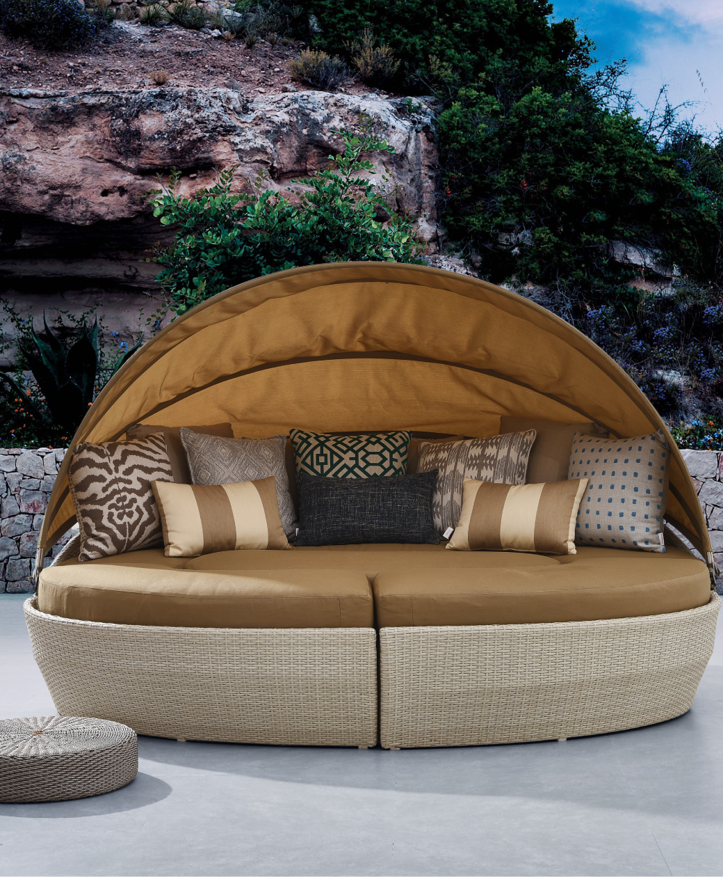 威普斯城市大宅户外艺术家居